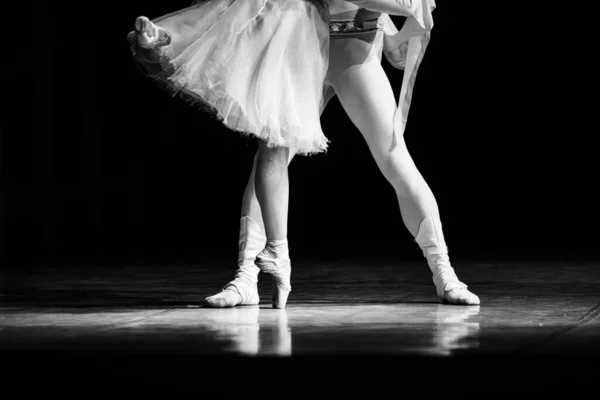 Ballet soloist Stock Photos, Royalty Free Ballet soloist Images ...