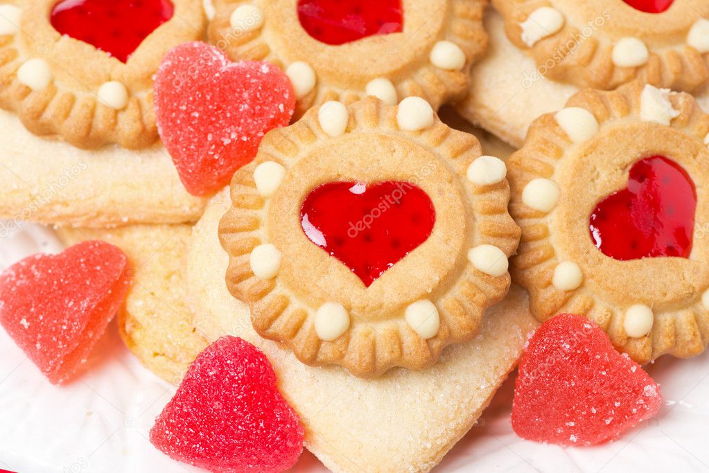 Galletas surtidas y jalea de frutas para el Día de San Valentín 2023