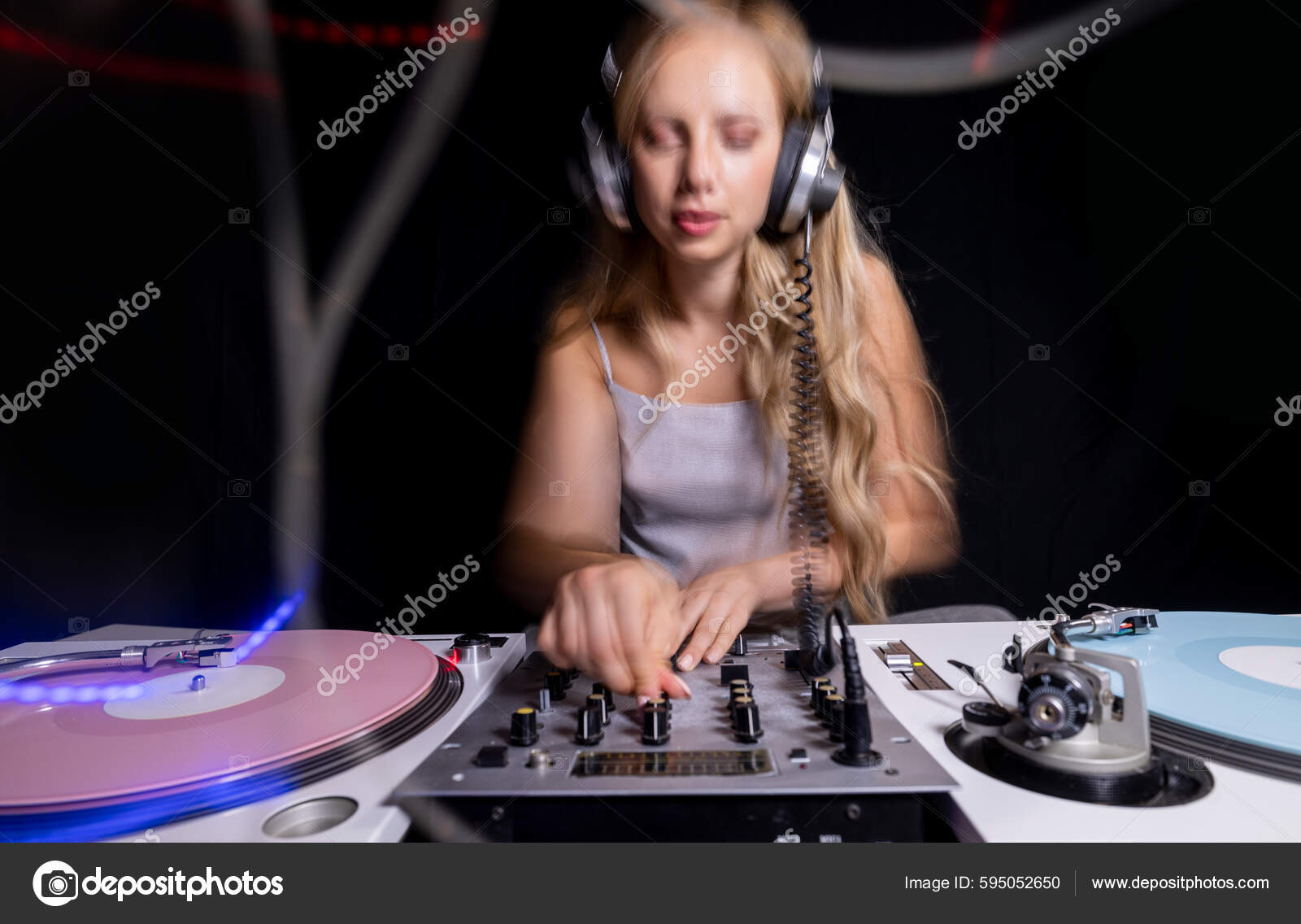 Beautiful Female Playing Turntables Overlayed Light Trails — Stock ...
