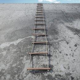 498 Rope ladder Vector Images | Depositphotos