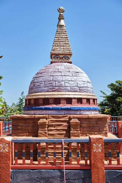 Indian stupa Stock Photos, Royalty Free Indian stupa Images | Depositphotos