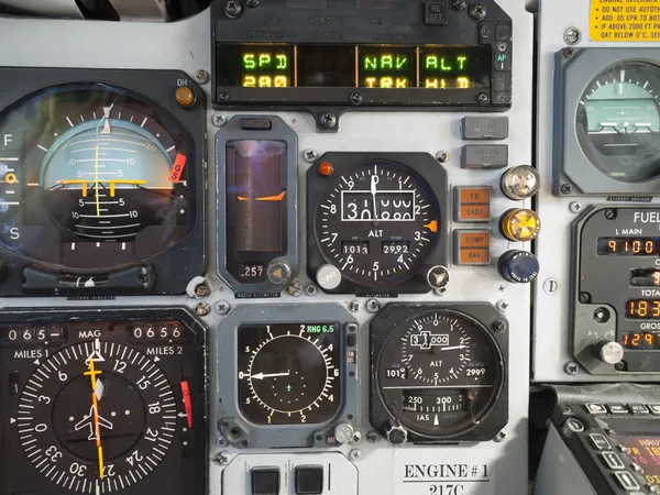 Instrumentos de avión fotos de stock, imágenes de Instrumentos de avión ...