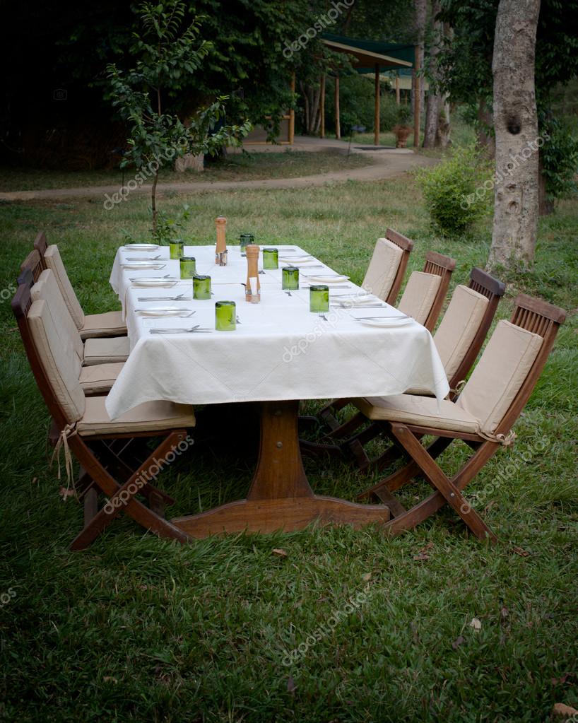 Dining Al Fresco — Stock Photo © russellwatkins #41636497