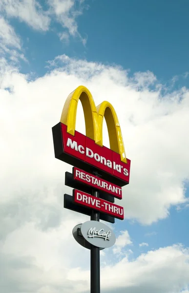Mcdo Stock Photos, Royalty Free Mcdo Images | Depositphotos®