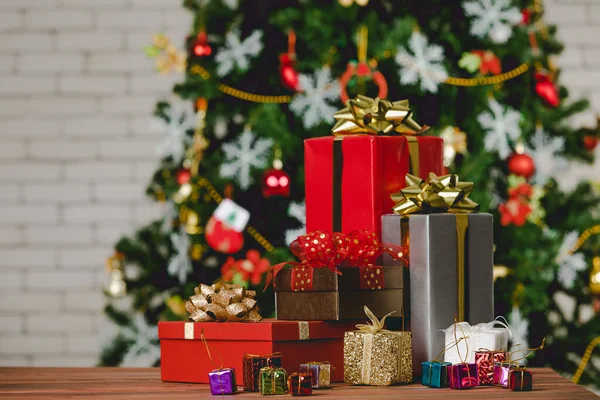 Colorful small and big present gift boxes with shiny ribbon bow tie ...