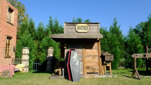 126 Pendu homme Videos, Royalty-free Stock Pendu homme Footage ...