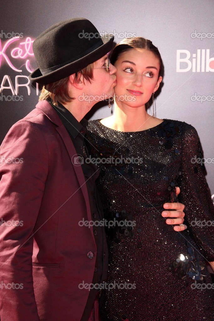 Bobby Alt, Caroline D – Stock Editorial Photo © s_bukley #14011665