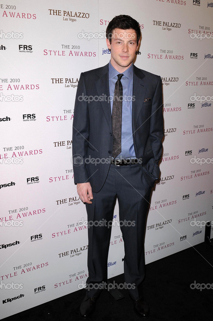 Cory Monteith Smoking