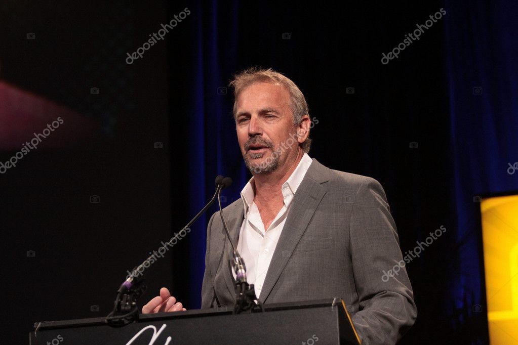 Kevin Costner at Annette Bening Honored at Santa Barbara Film Festival ...