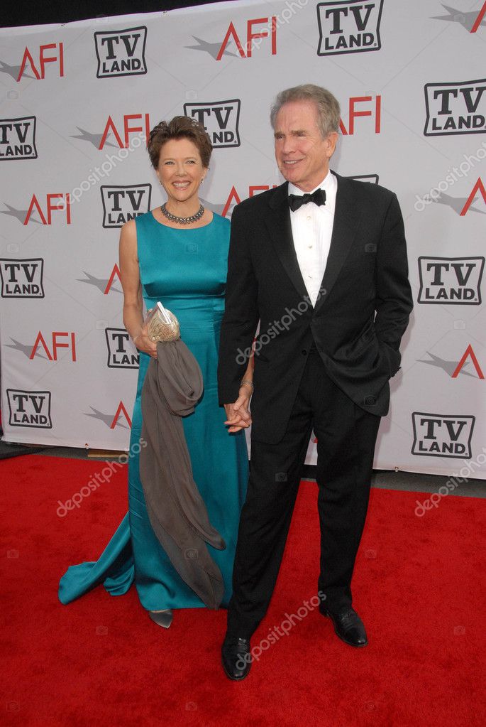 Annette Bening, Warren Beatty — Stock Editorial Photo © s_bukley #14603855