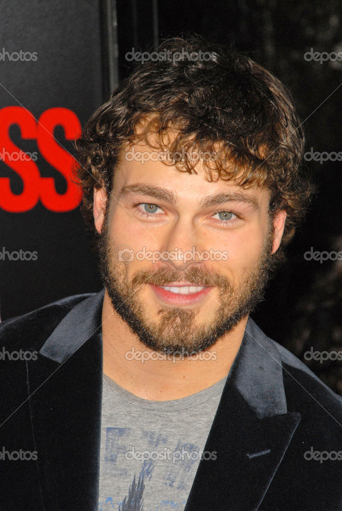 Photos Of Shawn Roberts at Jett Quong blog