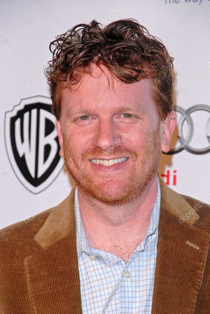 Gil Cates Jr. at the Geffen Playhouses Annual Fundraiser "Backstage At ...