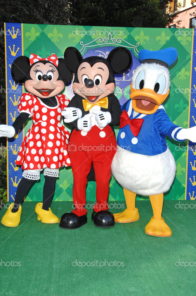 Atmosphere – Stock Editorial Photo © s_bukley #15058157