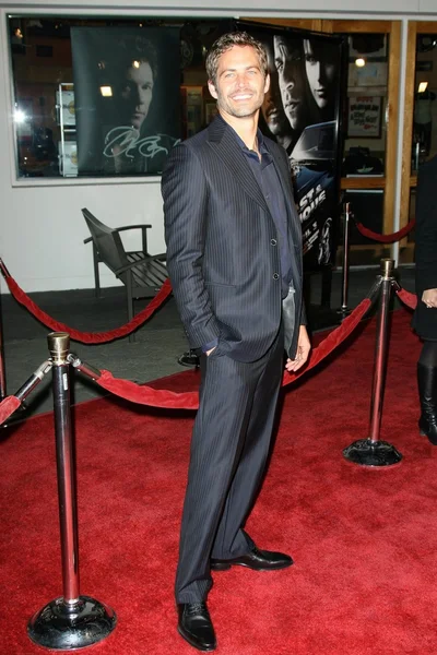 Manu bennett Stock Photos, Royalty Free Manu bennett Images | Depositphotos