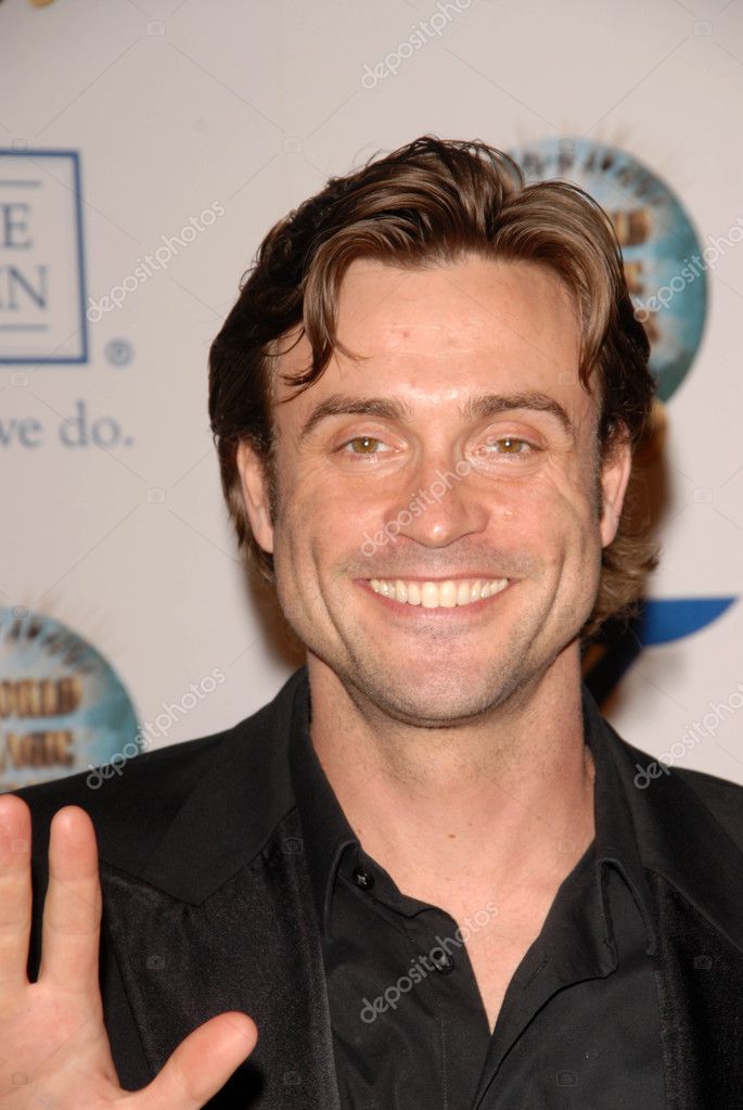 Daniel Goddard – Stock Editorial Photo © s_bukley #15148081
