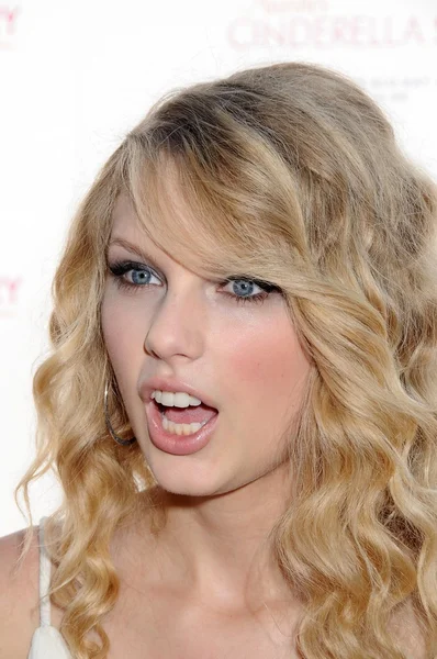Taylor swift singer Stock Photos, Royalty Free Taylor swift singer ...
