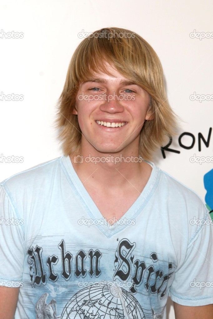 Jason Dolley Fumando