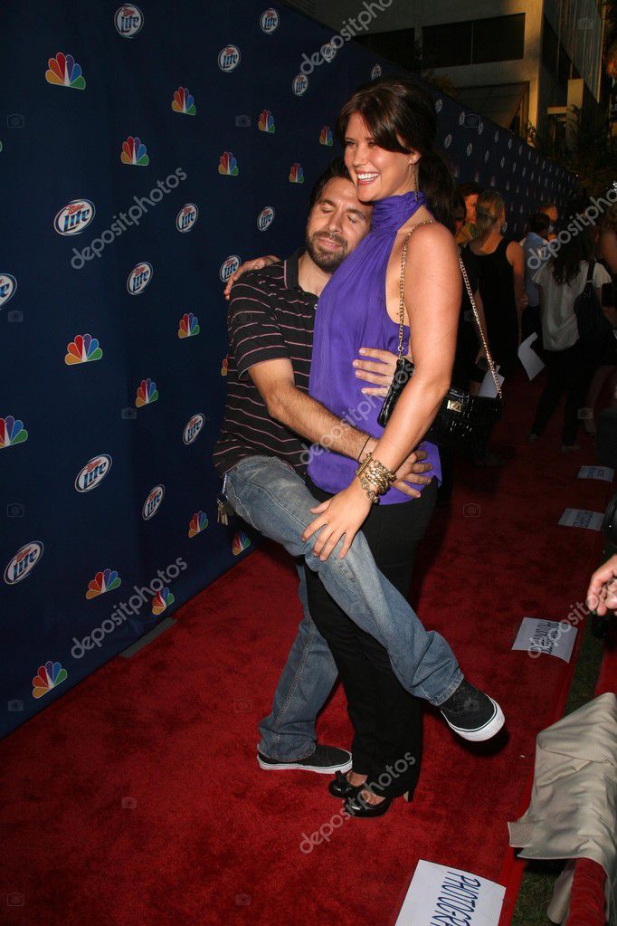 Sarah Lancaster Husband