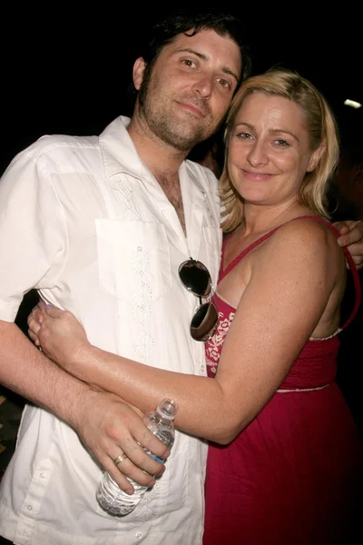 Victoria rowe Stock Photos, Royalty Free Victoria rowe Images ...