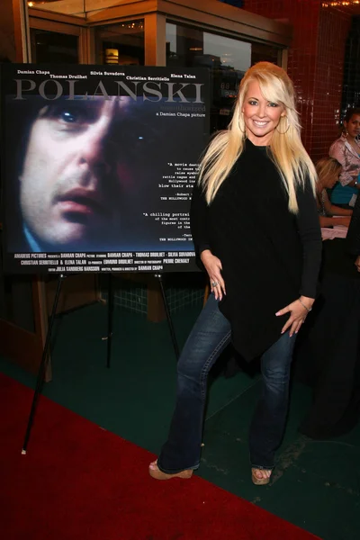 Robin Bain – Stock Editorial Photo © s_bukley #15165069