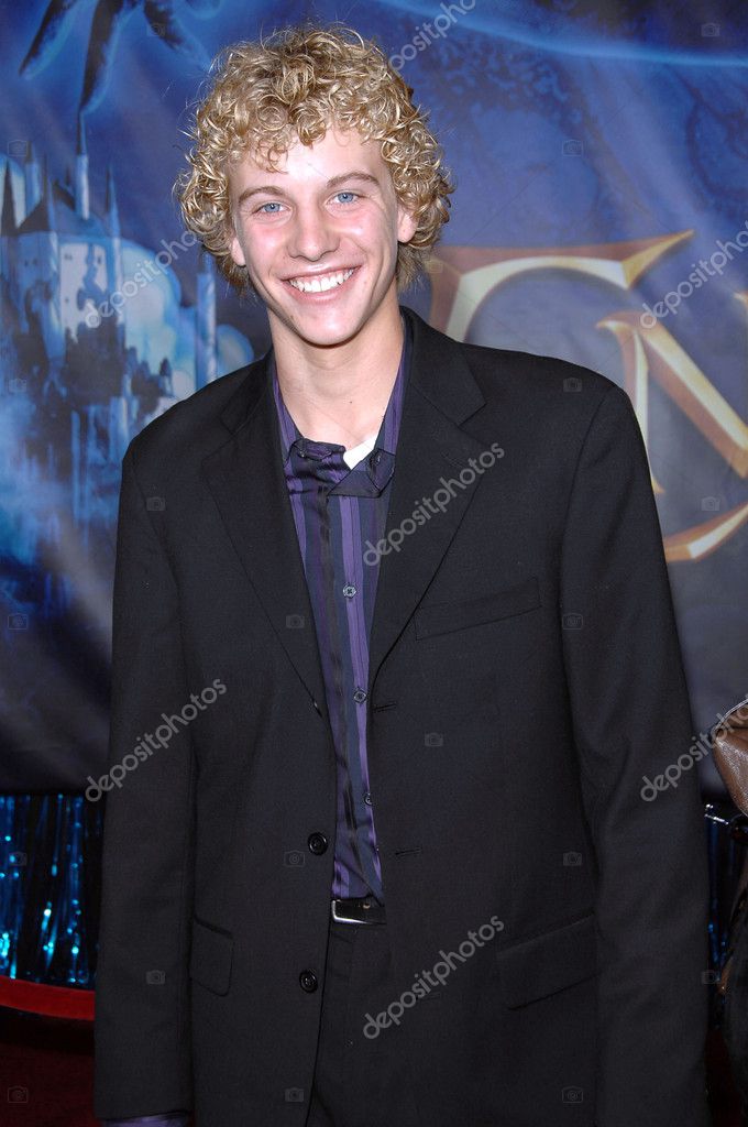 Michael Peterson at the Los Angeles premiere of "Enchanted". El Capitan ...