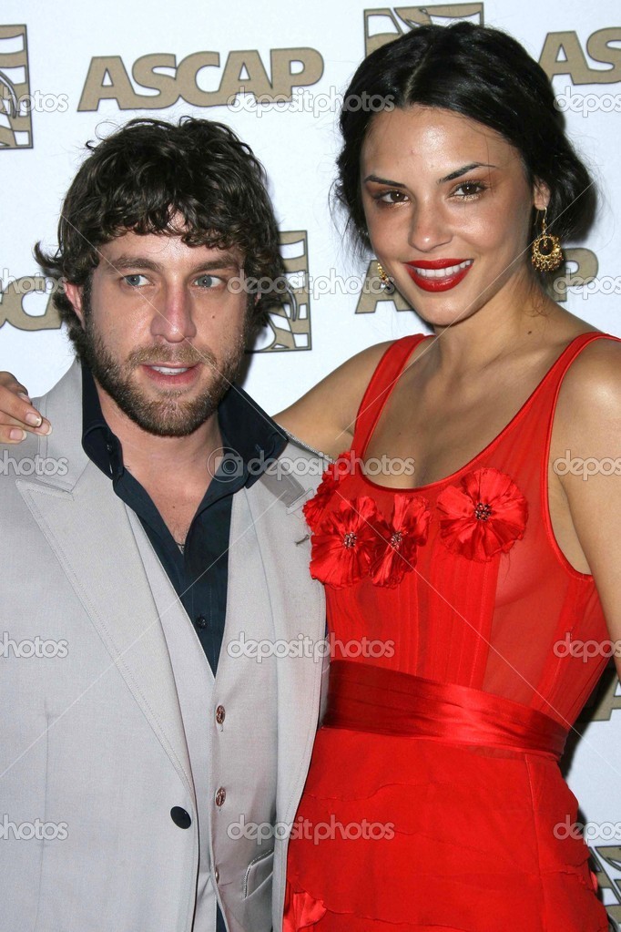 Dane Cook Vriendin Nicole Elliott Who Is Johnny Depp's New Girlfriend?