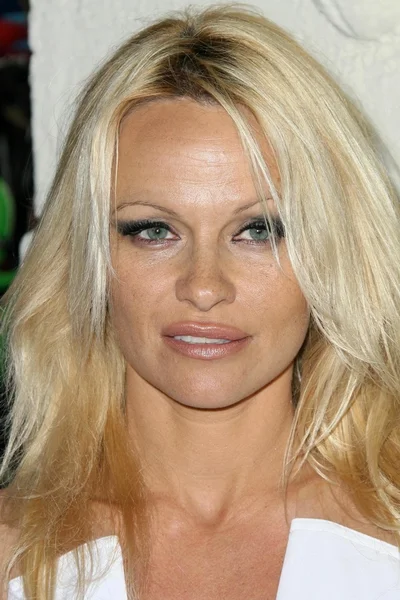 Pamela Anderson – Stock Editorial Photo © s_bukley #17774631