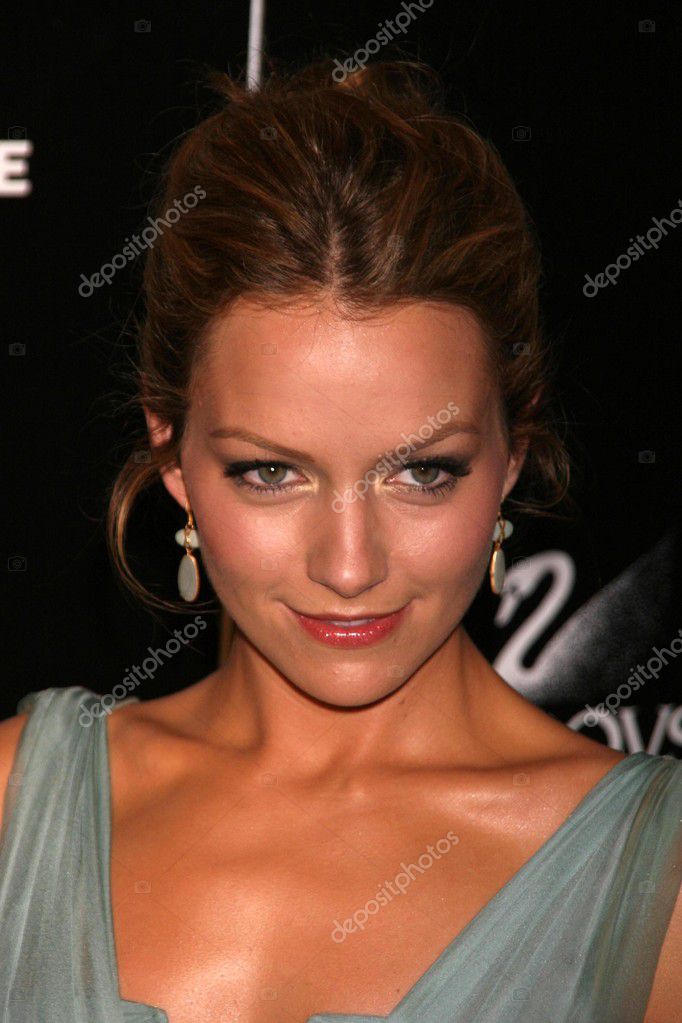 Becki Newton Body