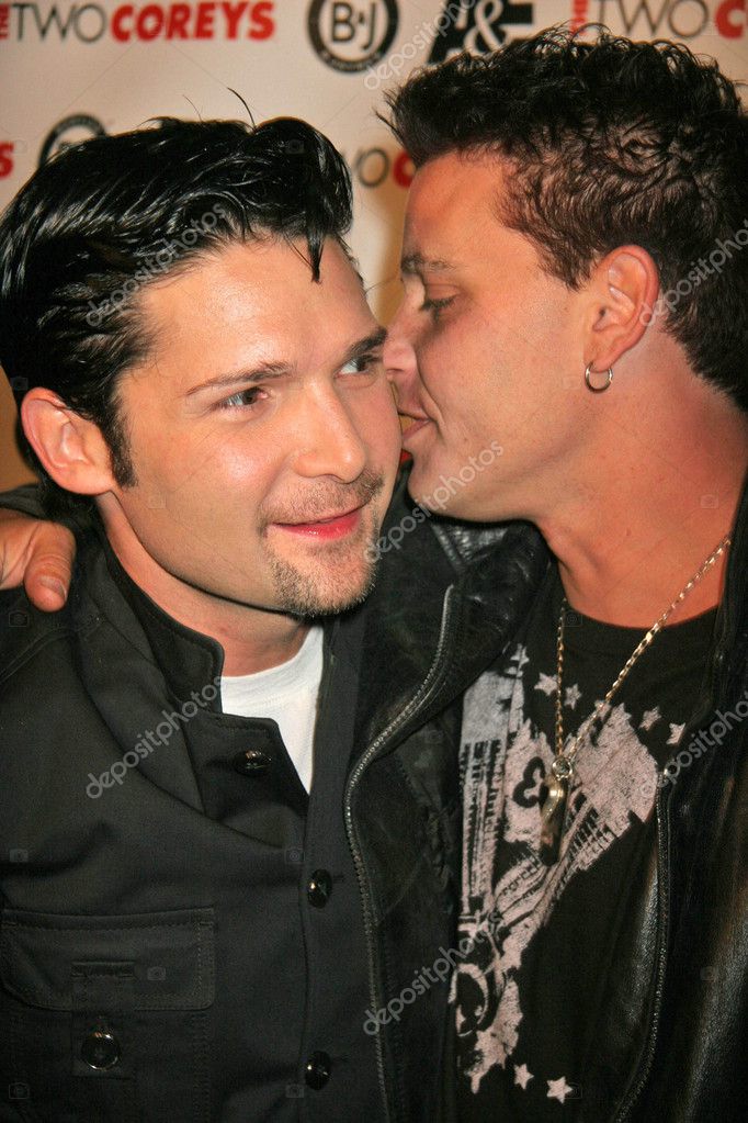 Corey Feldman und Corey haim — Redaktionelles Stockfoto © s_bukley #16111399