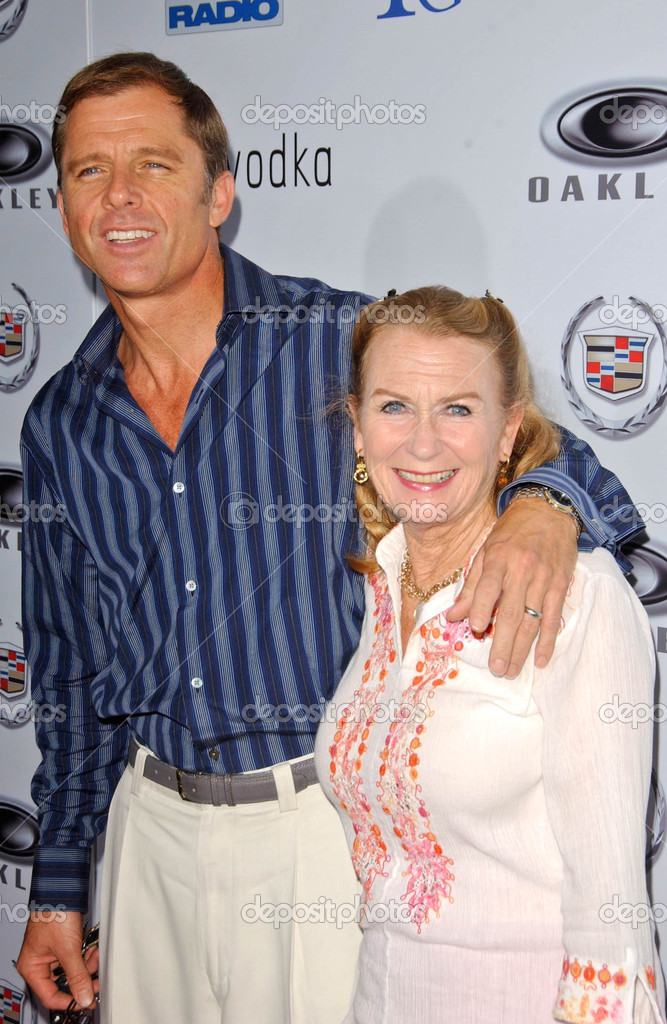 Juliet Mills And Maxwell Caulfield