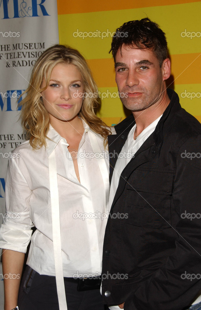 Ali Larter, Adrian Pasdar – Stock Editorial Photo © s_bukley #16145411