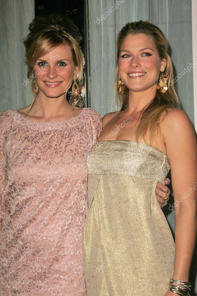 "Art of Elysium Annual Art Benefit" – Stock Editorial Photo © s_bukley ...