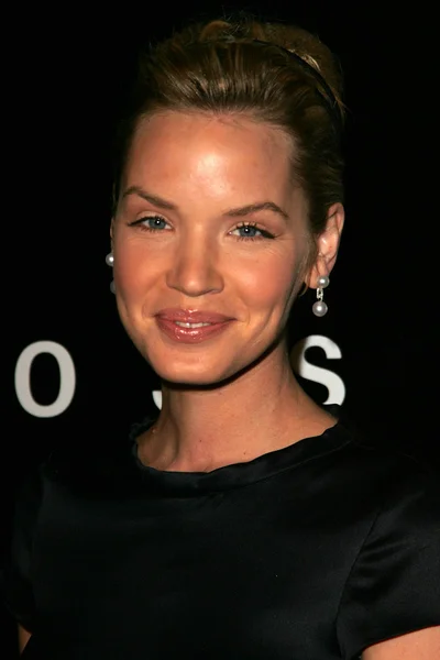 Ashley scott Stock Photos, Royalty Free Ashley scott Images | Depositphotos