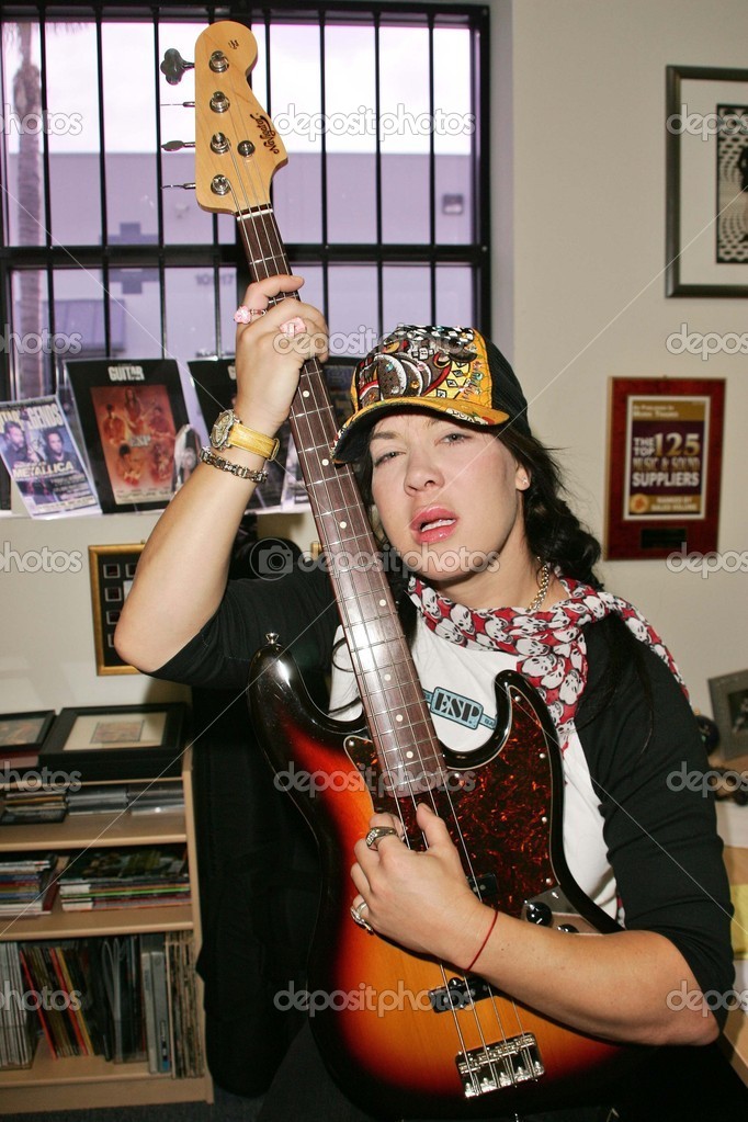 Chyna Doll at ESP Guitars – Stock Editorial Photo © s_bukley #16413987