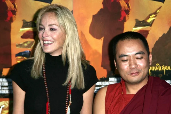 Neten chokling Stock Photos, Royalty Free Neten chokling Images ...