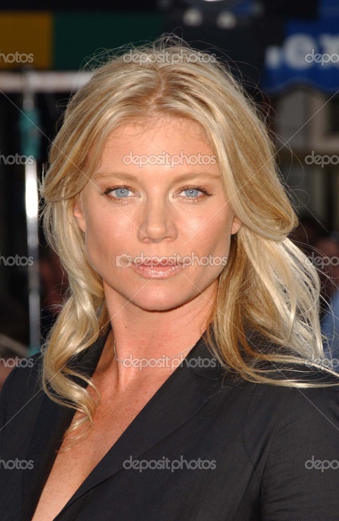 Peta Wilson Photo Shared