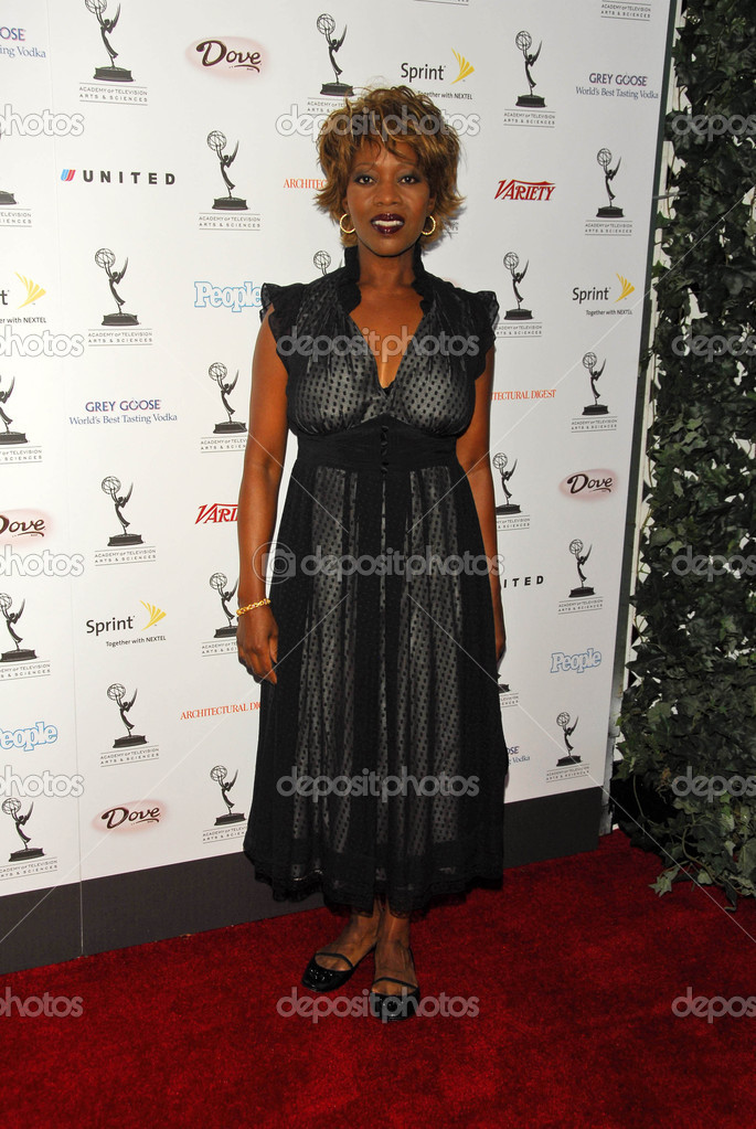 Alfre Woodard at the gala fundraiser Tutu One Amazing Night of ...
