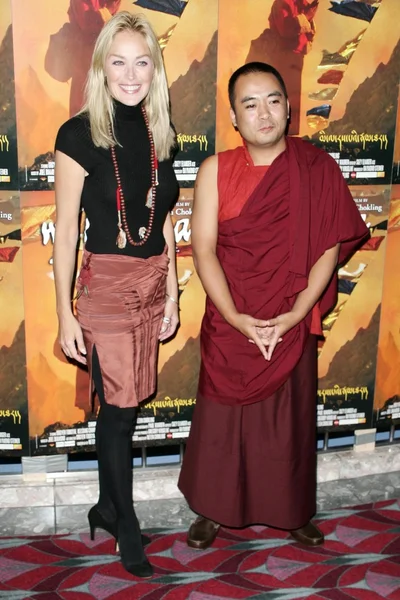 Neten chokling Stock Photos, Royalty Free Neten chokling Images ...