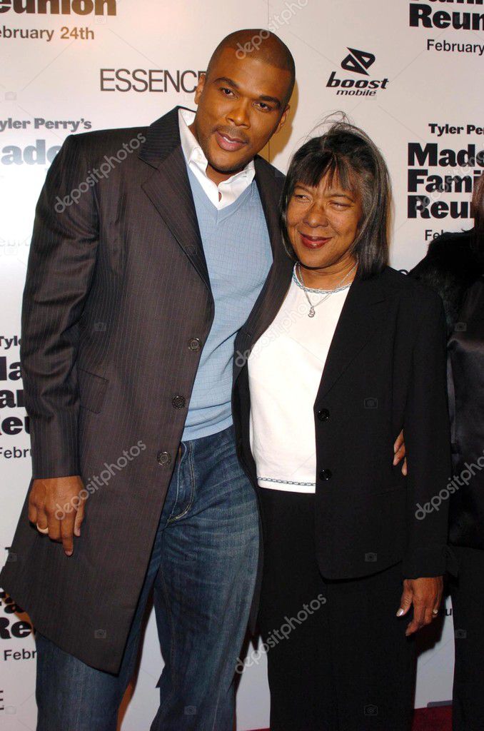 Tyler Perry and friend – Stock Editorial Photo © s_bukley #16529151
