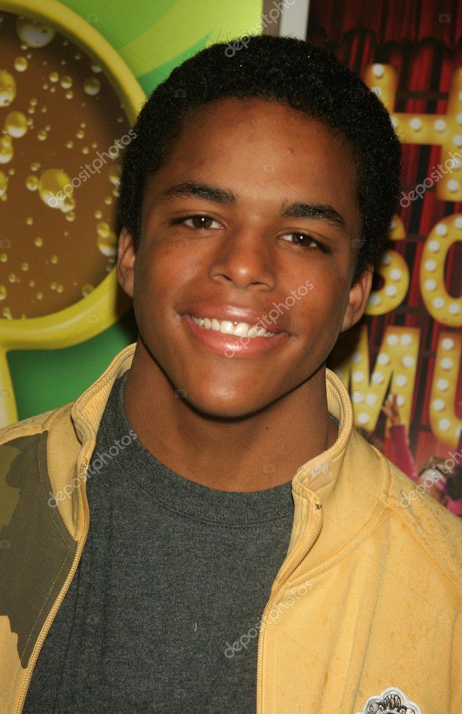 Chris Warren Jr High School Musical