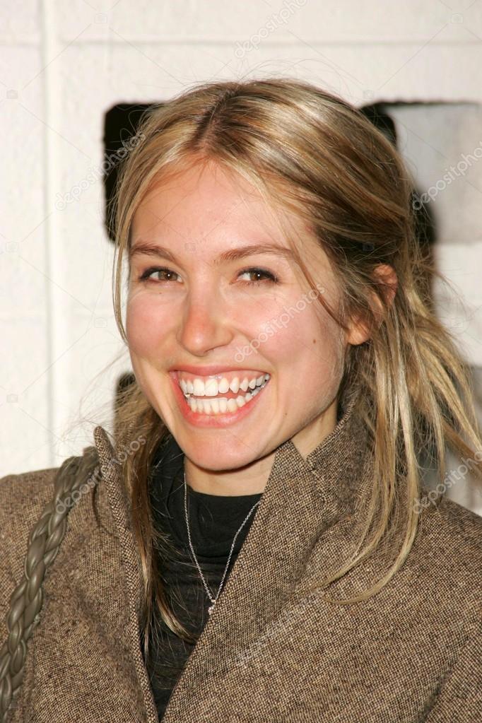 Sarah Carter – Stock Editorial Photo © s_bukley #16568965