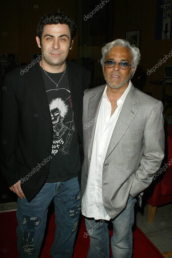 Dr. TATTOFF Grand Opening — Stock Editorial Photo © s_bukley #16569643