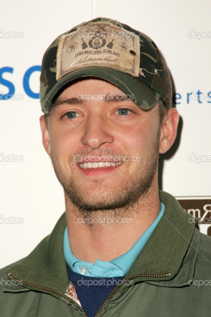 William Rast Collection Debut – Stock Editorial Photo © s_bukley #16571737