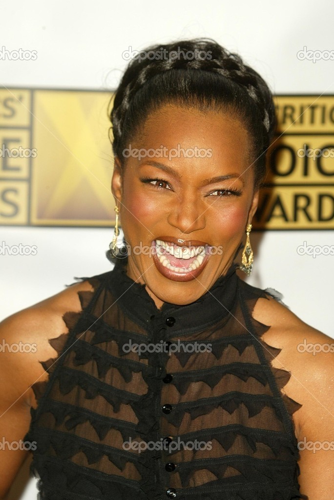 Angela Bassett Stock Editorial Photo © Sbukley 16592497