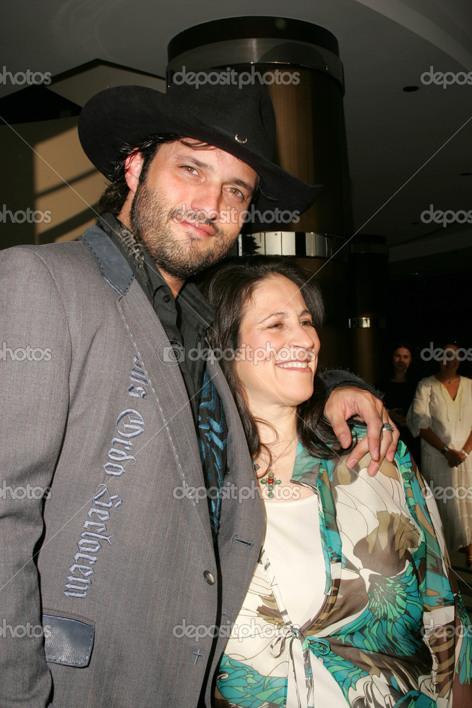 Robert Rodriguez Wife