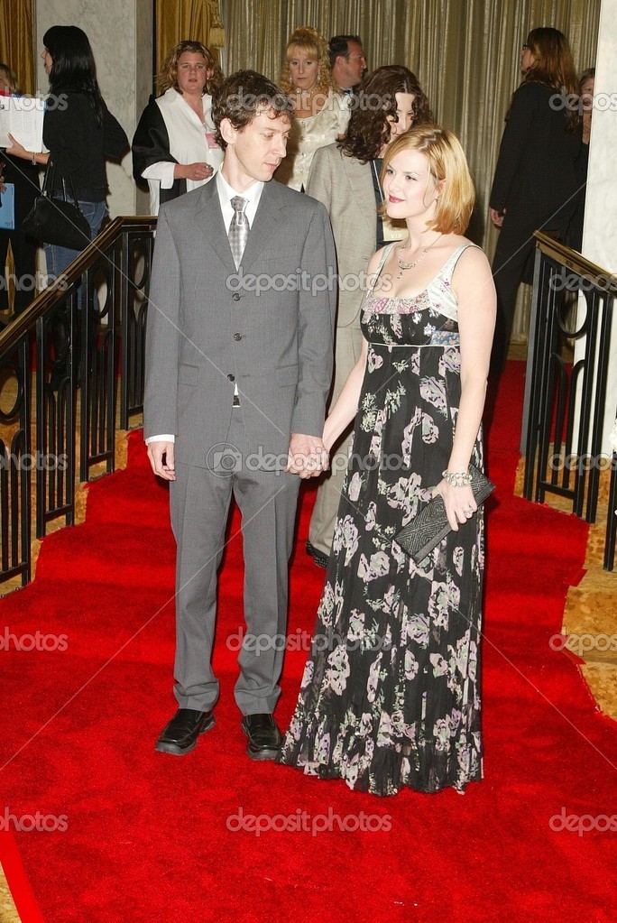Sara Rue and husband Mischa — Stock Editorial Photo © s_bukley #16701251 Sara Rue and husband Mischa — Stock Editorial Photo © s_bukley #16701251