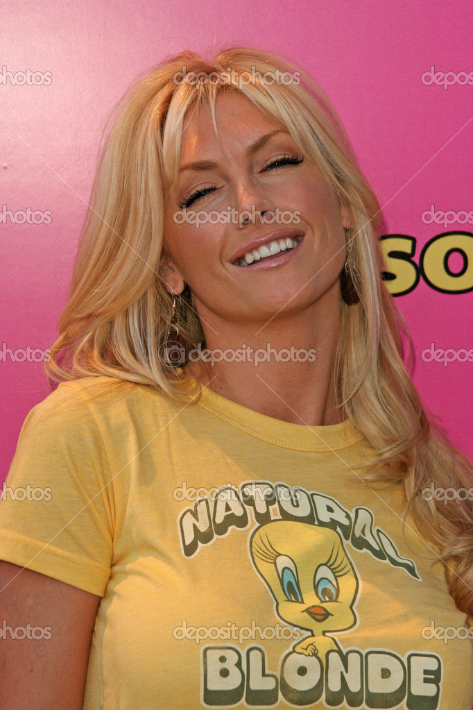 Brande Roderick – Stock Editorial Photo © s_bukley #16702231