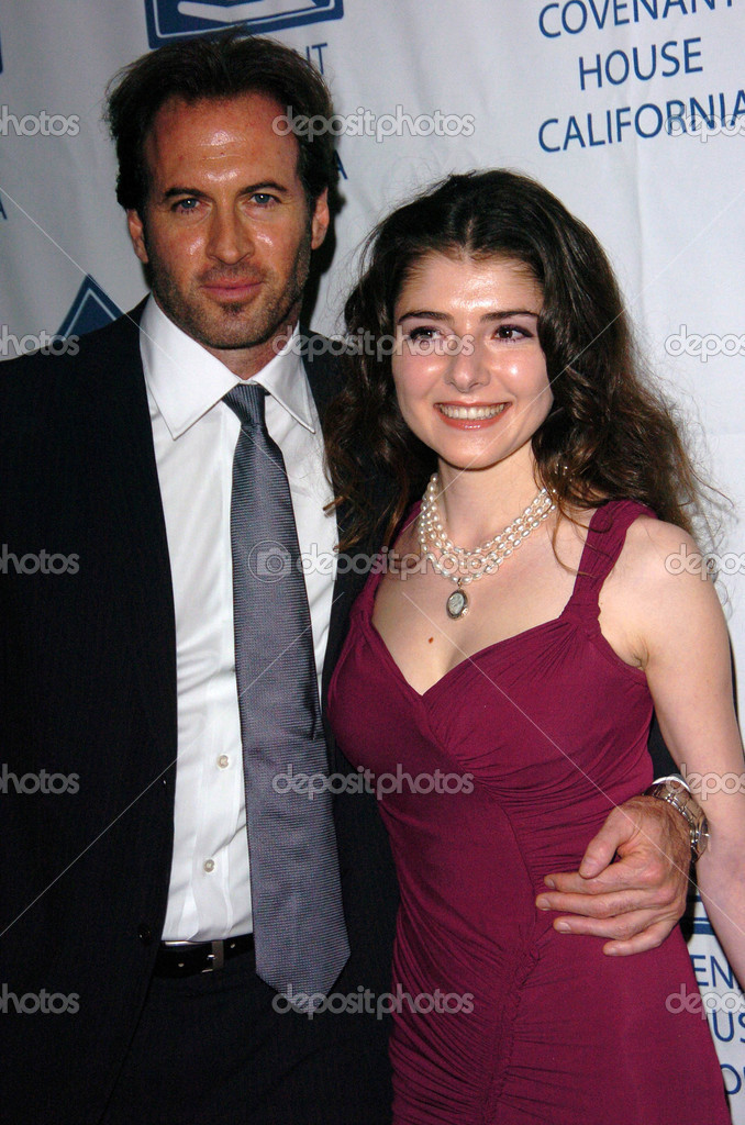 Scott Patterson and Kristine Saryan – Stock Editorial Photo © s_bukley ...