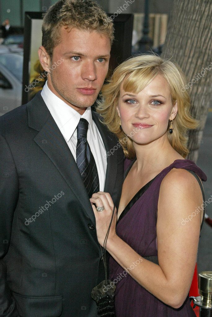 Ryan Phillippe and Reese Witherspoon — Stock Editorial Photo © s_bukley ...