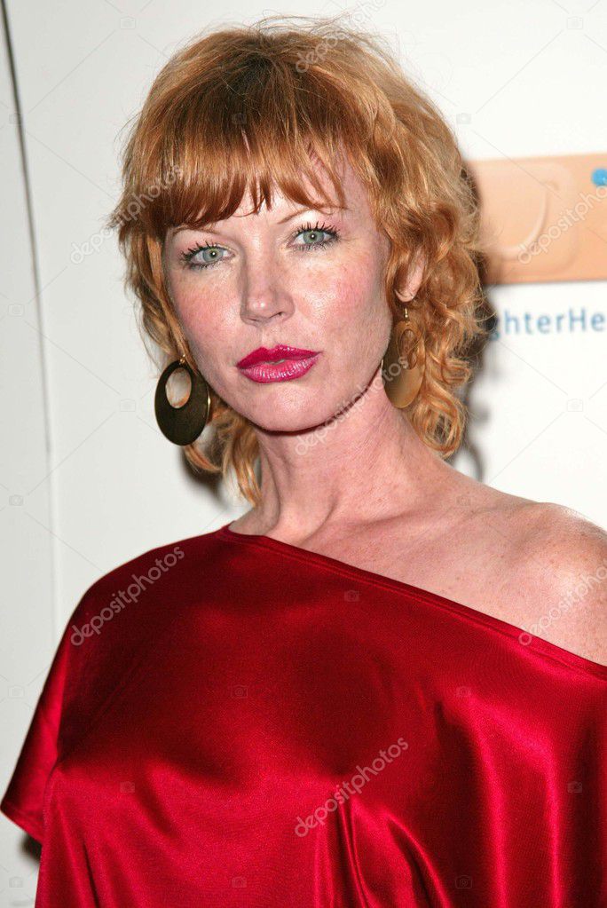 Cynthia Basinet – Stock Editorial Photo © s_bukley #17041989